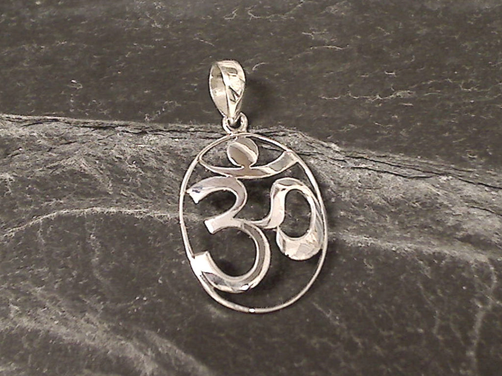 Sterling Silver Om Symbol Pendant – The Mystic Jewel